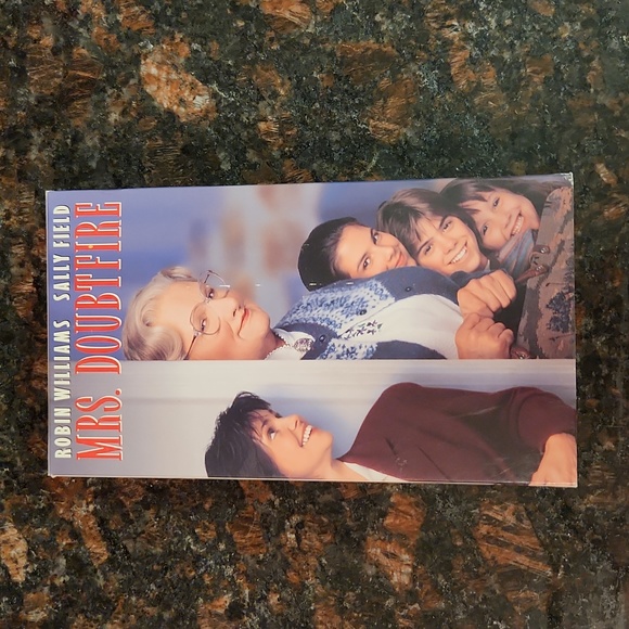 VHS | Other | Mrs Doubtfire Vhs | Poshmark
